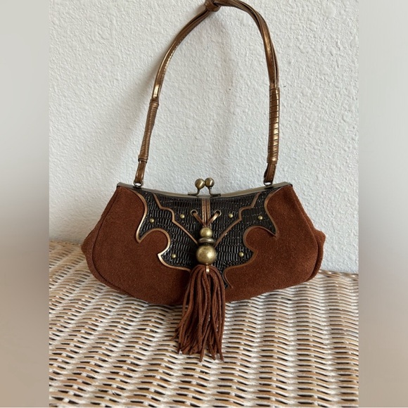 Gianni Bini | Bags | Gianni Bini Suede Kisslock Bag | Poshmark